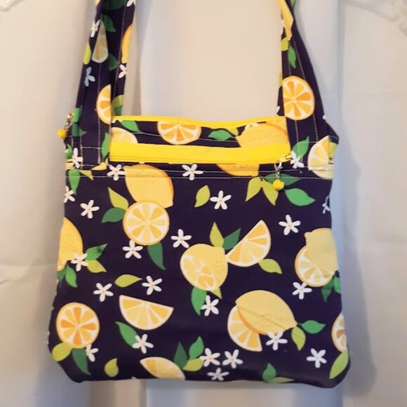 Hand Crafted | Bags | New Lemon Print Hand Bag Purse Double Handle ...